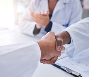 Collaboration Agreement Queen's University Signs New Innovation And