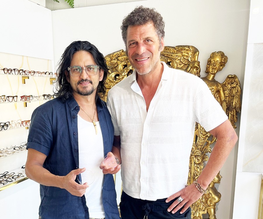 Acquired Lens Lab for Independents