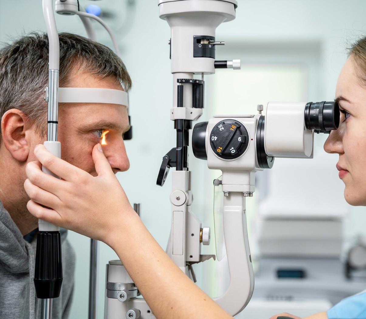 Genentech announces results from two phase 3 trials of retinal vein ...